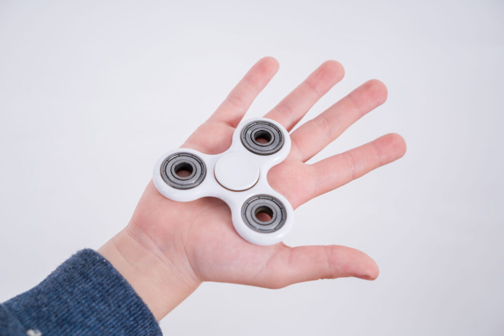Cos’è il fidget spinner? Curiosità sul gadget del momento! | MLA - Move ...